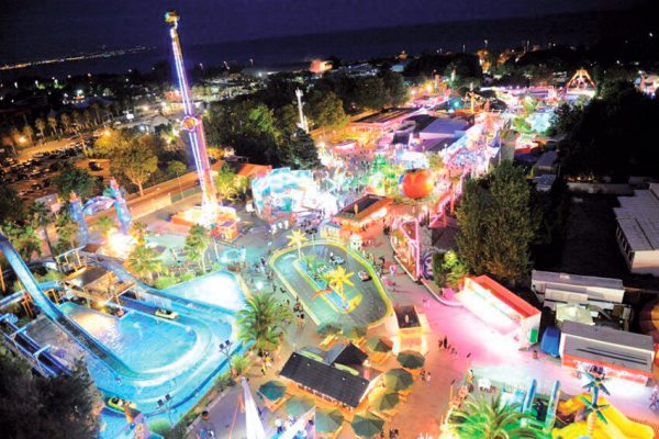 Parc d'attractions - Antibesland I Antibes face à Marineland